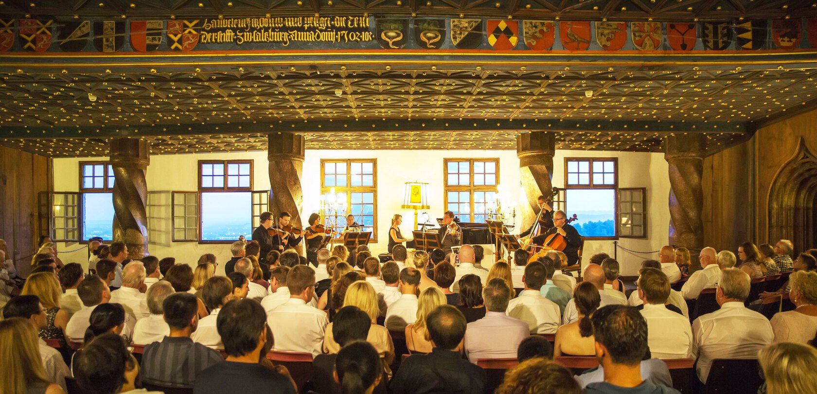 Dinner & Best of Mozart Fortress Concert - Dinner & Mozart Concerts ...